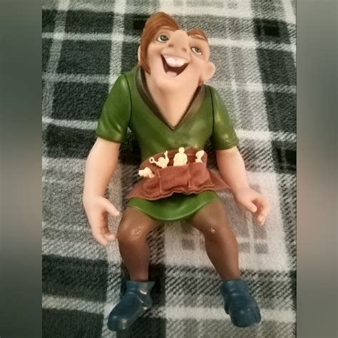 Disney Toys Disney Hunchback Of Notre Dame Quasimodo Toy 9 In By Mattel With 3 Gargoyles