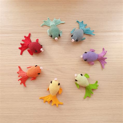 Kissy Fish A Free Crochet Pattern By Critter Stitch Critter Stitch