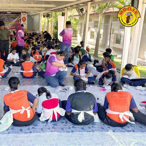 Mrdiy Csr Upcycle Program Sjkt Segambut Mr Diy