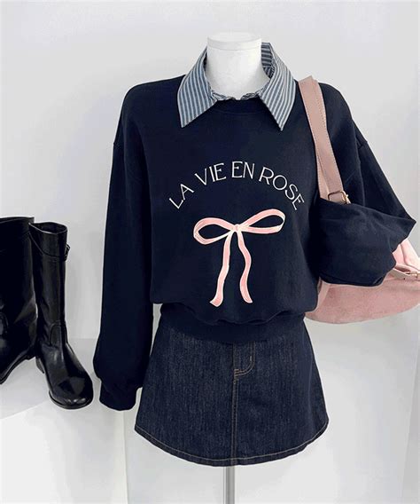 사랑스러운발레코어🎀루즈핏 리본 세미크롭 크롭 맨투맨 티셔츠 에이블리