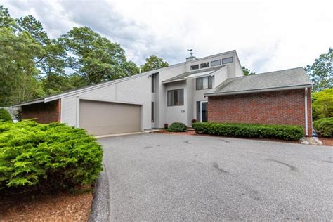 113 Rockledge Dr North Falmouth Ma 02556 ®