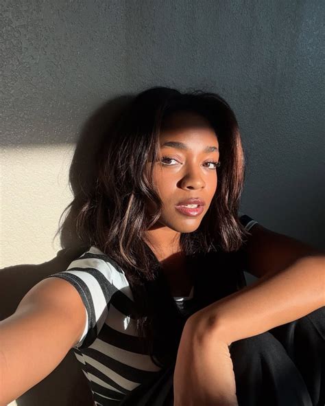 Simone Joy Jones Picture