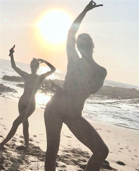 Tessa Thompson Accidentally Naked In Instagram Photos The Fappening