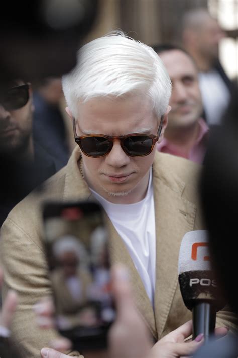 ქართული 17 მაისი ოჯახის სიწმინდისა და მშობლების პატივისცემის დღე Facebook