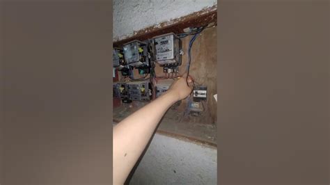 전기기사 공장공무 30년된 빌라 계량기 함 내부 각 세대 계량기 2차 배선용차단기가 없다계량기 2차에서 각 세대 차단기로 연결 Youtube