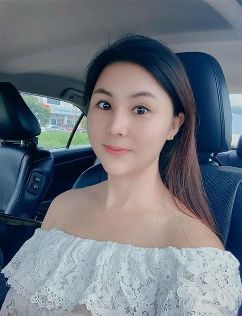 Singapore Sugar Mummy Singapore Sugar Mummy Medium