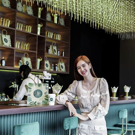 Pico Laser Enlighten Timeless Clinic