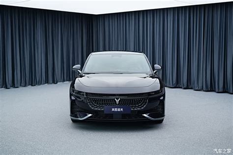 【图】全球首款豪华行政电动轿车岚图追光phev 详询：4001526092 汽车之家