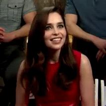 Game Of Thrones Emilia Clarke Gif Wifflegif