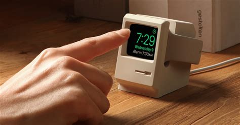 Power Up Your Apple Watch With This Retro Macintosh Style Charging