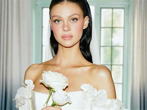 Brooklyn Beckhams Claim About Wife Nicolas Wedding Dress Debunked By