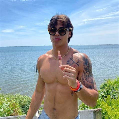 Nfl Hottie Andrei Iosivas R Ladyboners