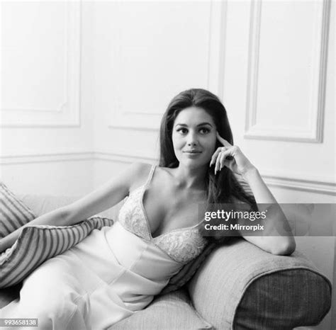 61 Linda Harrison Planet Of The Apes Photos And High Res Pictures Getty