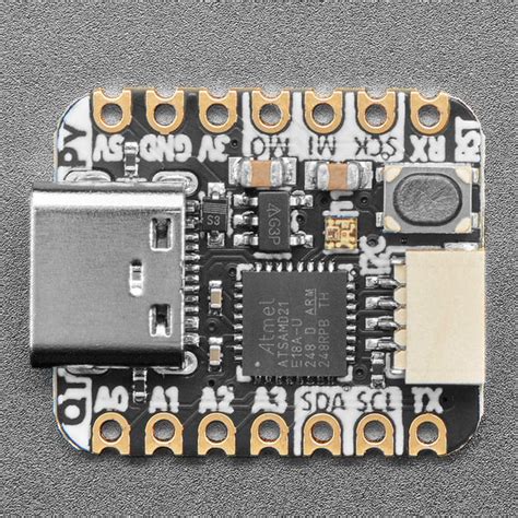adafruit qt py samd21 dev board with stemma qt the pi hut