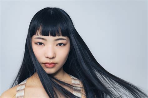 35 Stunning Korean Bangs Hairstyles For An Effortlessly Chic Look
