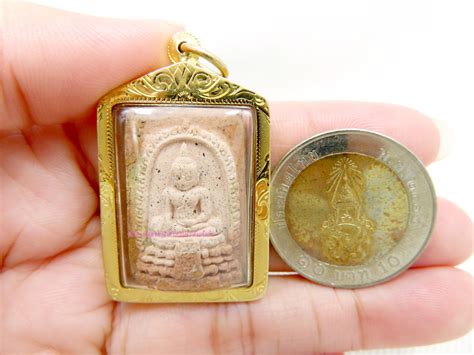 ซื่อตรงเพชรแท้ บูชาแล้วนะค่ะ พระผง หลวงพ่อวัดไร่ขิง