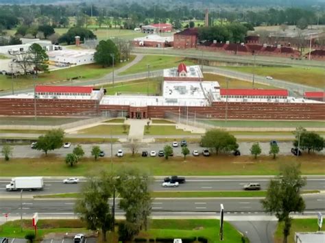 Ghislaine Maxwell 60 Minutes Interview Extraordinary New Claims