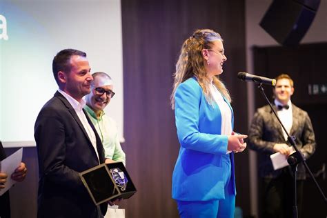 Сенсата Технолоджис Forbes България