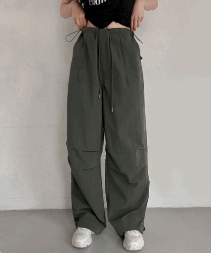 힙무드 바스락 밑단 스트링 카고 조거 팬츠 에이블리