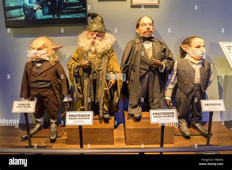 Warwick Davis Harry Potter All Of The Characters Warwick Davis Has
