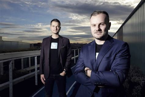 Sinergia Entre Líderes Tcheco Eslovacos Na Otimização De Pesquisa Luigis Box