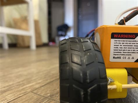 Робот шпион с Wifi камерой и Arduino V1 Машинка платформа