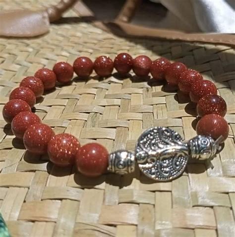 ნატურალური ქვები ზოდიაქოს ნიშნის მიხედვით