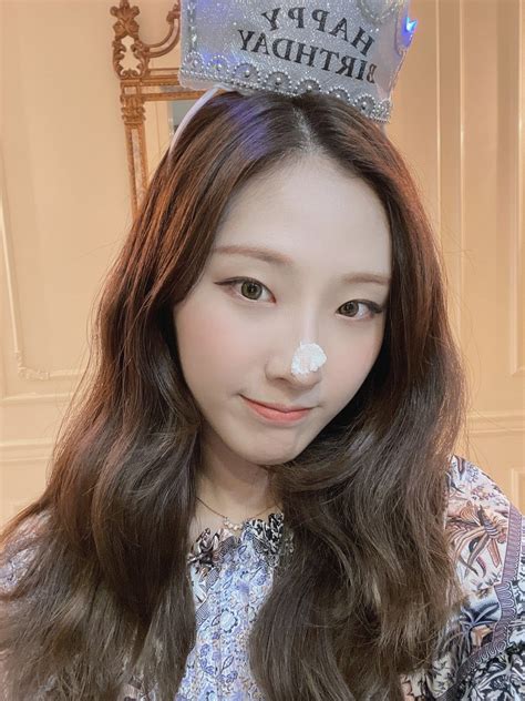 Haseul Loona Olivia Hye These Girls Girl