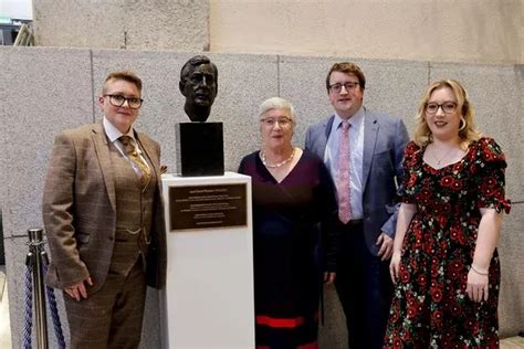 Bronze Bust Of David Trimble Unveiled At Irish Parliament Belfast Live