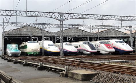 Bullet Train Wallpapers Top Free Bullet Train Backgrounds