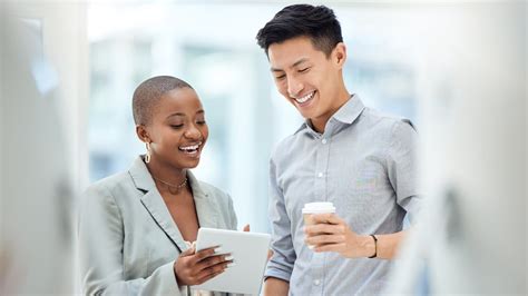 Passive Listening Definition And Examples In The Workplace Topcv