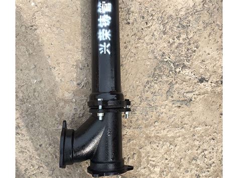 铸铁管 件 实景图 产品展示 泊头市兴荣铸管有限公司