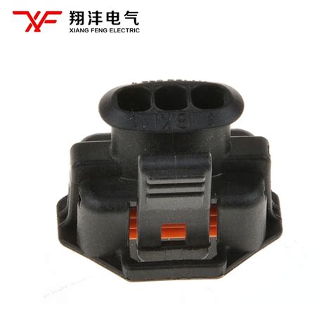 1928403966 3 Poles Pa66 Gf13 Waterproof Auto Electrical Car Connector