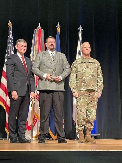 U S Army Security Assistance Command On Linkedin Civilian Earns Top Honors For Security