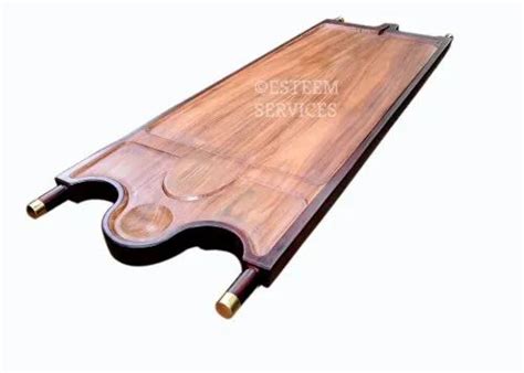 Dhroni Massage Table For Ayurveda Therapy At ₹ 39700piece In Thrissur