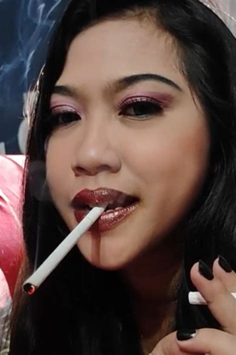 Models Smoking Kittens