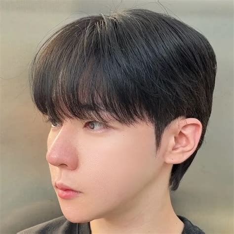 요닝 강민 남자머리 시스루댄디컷 세미리프컷 두상교정 점점 선선해지는 날씨에 맞는 스타일링 자연스럽고 가볍게 넘어가는 남자머리 세미리프컷 모질에 따라 결감 표현을