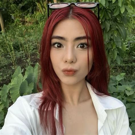 ᡣ𐭩ྀིྀི₊ ⊹ In 2024 Pretty Selfies Tiktok Style Pretty People