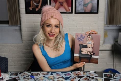 Scarlett Hampton Item SP