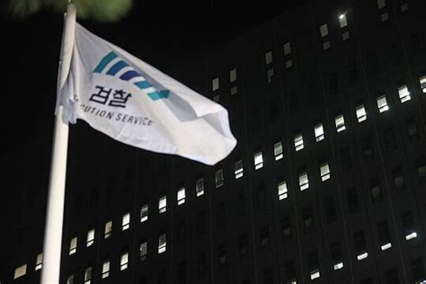 ‘대장동 수사팀 코로나19 6명 확진김만배·남욱 조사 연기 일요신문