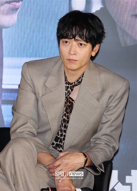 포토s 강동원 일상이 화보