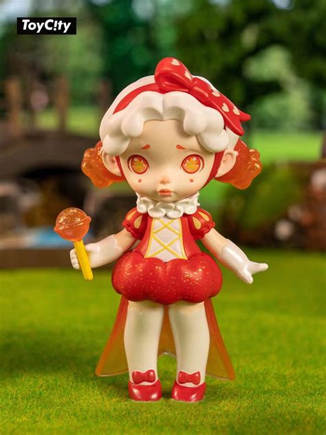 Laura Sweet Monster Series Toy Arkboxing