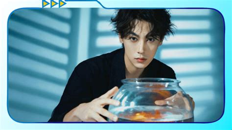 田栩宁多角恋又被扒至少4位？滕泽文晒“老婆”记录遭于正“劝退”！ 腾讯新闻