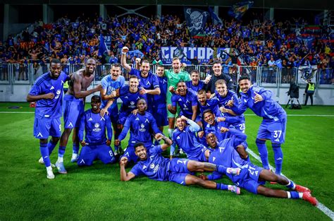 Аз обичам футбол Новини Прогнози Анализи „Фен ка на деня за 2 1 20 г е Лилия Манова