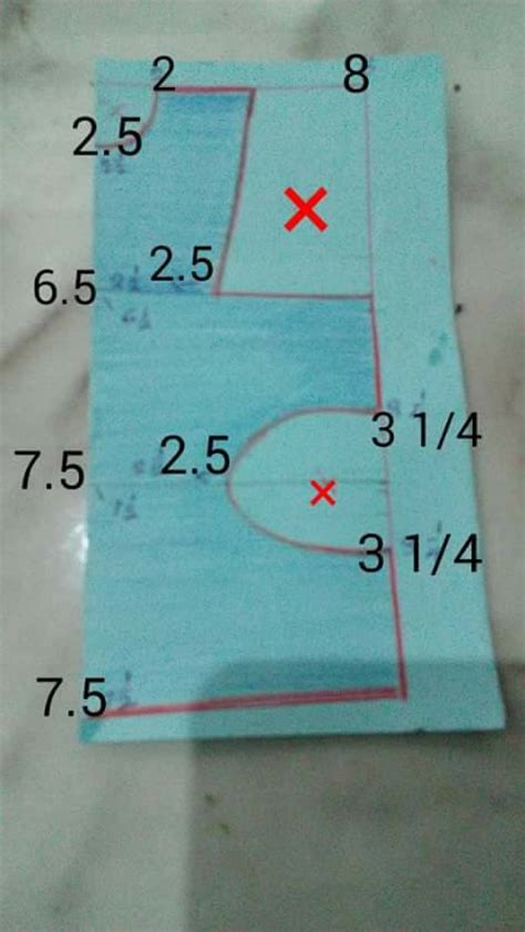 ඇදුම් නිර්මාණ සන්සුට් මෝස්තරයක් සහ මූලික ළදරු