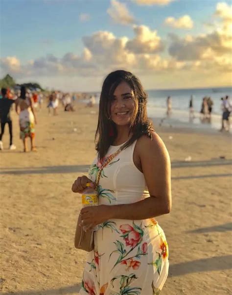 Eduarda De Bezerros Pe Caiu Na Net Em Fotos Peladinha Porno Carioca