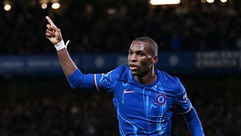 نیکولاس جکسون حتی نمی‌دانم کورس قهرمانی چه معنایی دارد طرفداری