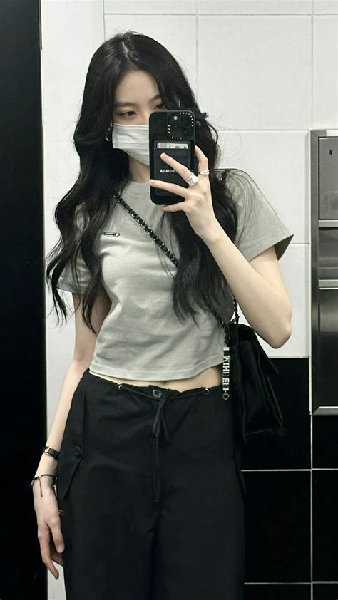 Pin Oleh Krngirlsss Di L O V E L Y ♡ ♡ Pakaian Fashion Gaya Model Pakaian Mode Korea