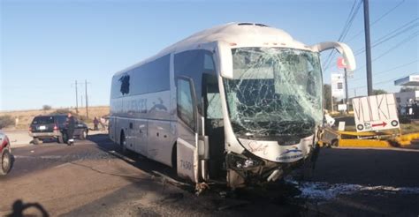 Choca Camión De Pasajeros Y Deja Seis Heridos Imagen Zacatecas