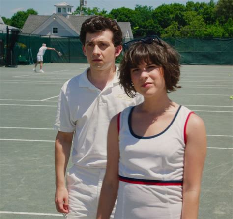 Alexandra Socha As Skye On Red Oaks Amazon Prime Series Haircut And Color Cool